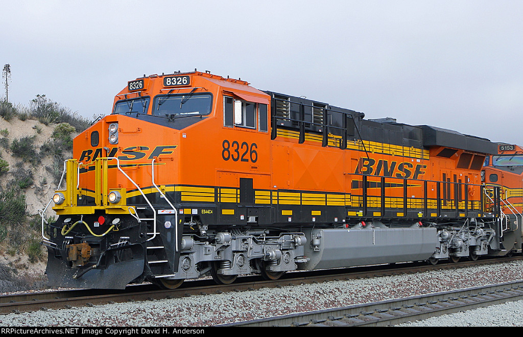 BNSF 8326